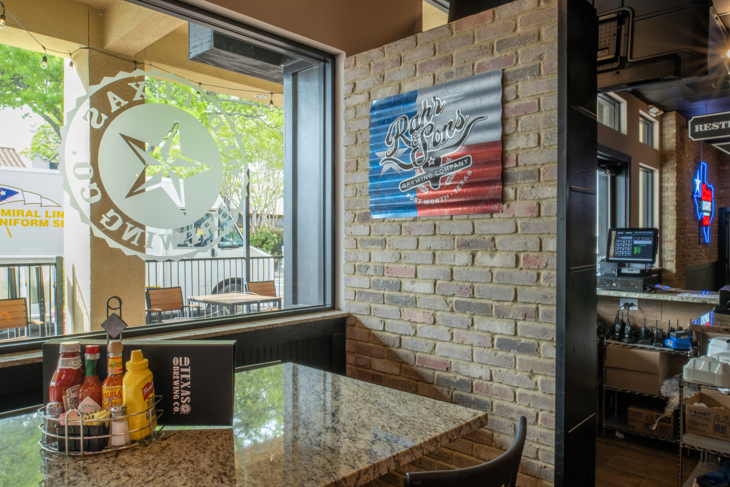 English Cottage - Acme Brick