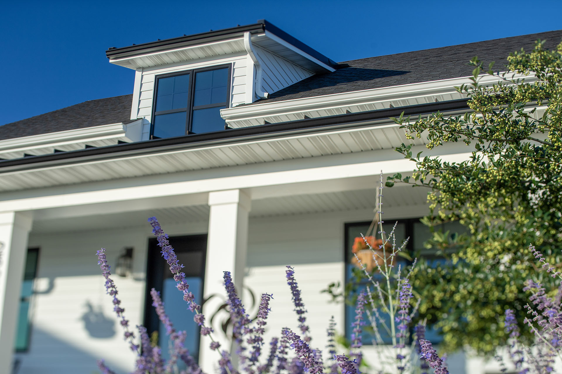 Quality Edge Vesta Steel Siding - Acme Brick